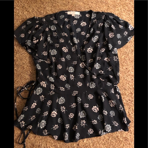 LOFT | Tops | Loft Wrap Around Tie Top With Floral Design | Poshmark
